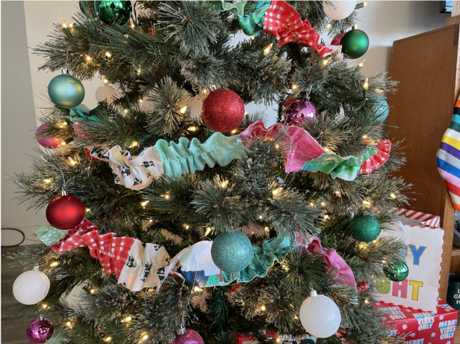 Bright & Merry Garland - DIY Fabric Scraps Project
